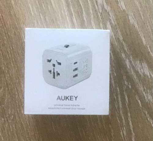 Зарядное устройство для путешествий Aukey Travel