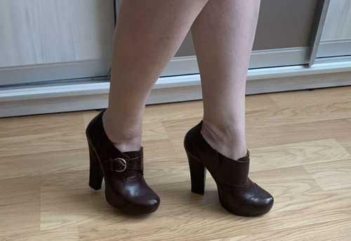 Туфли женские кожаные 37