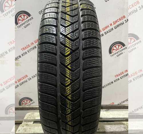 Pirelli Scorpion Winter 215/65 R17 99H