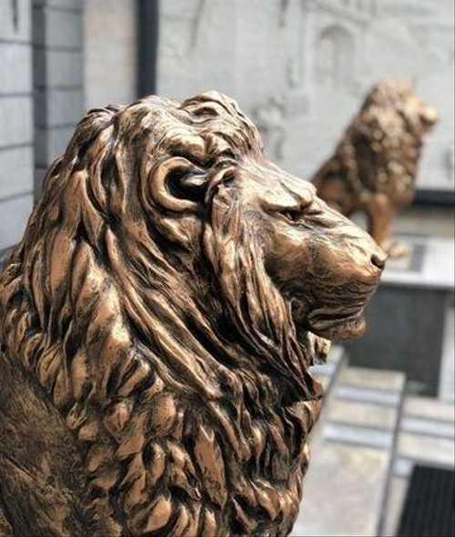 Скульптура льва из бетона