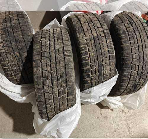 Dunlop SP LT Winter 235/65 R17 108T