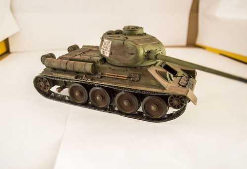 Сборная модель танка Т-34/85 1/35