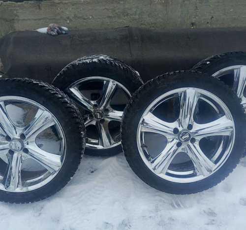 Вставки в дверные карты акцент