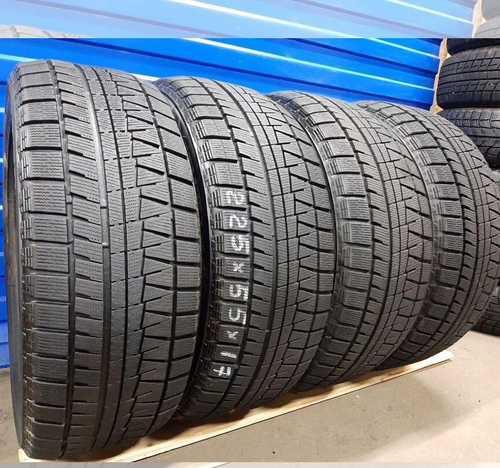 Bridgestone Blizzak Revo GZ 225/55 R17 96R