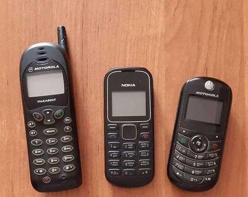 Мобильные телефоны Nokia Motorola
