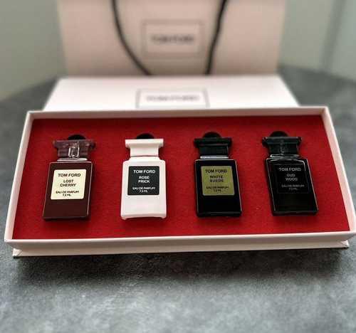 Набор миниатюр духов Tom Ford 4 x 7.5 ml