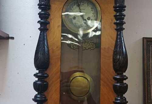 Часы старинные настенные с боем Gustav Becker