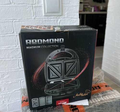 Мультипекарь Redmond RMB-634/3