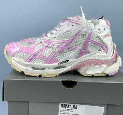 Кроссовки Balenciaga Runner White/Pink Sneakers