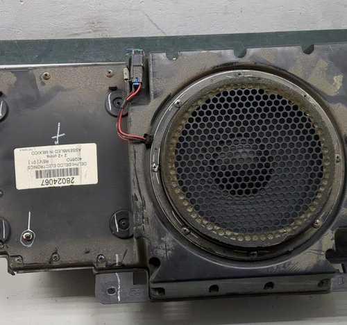 Сабвуфер Hummer H3, 2006