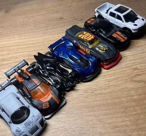 Hot wheels машинки