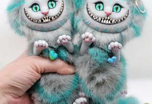 Брелоки чеширски кот образец