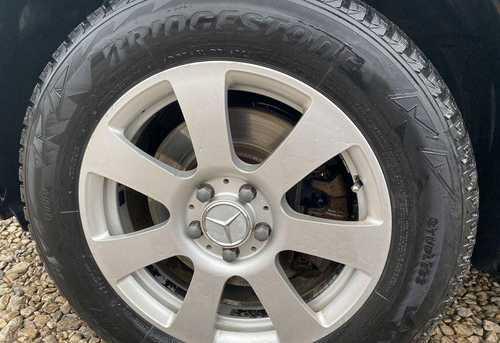 Bridgestone Blizzak Ice 235/60 R17 S