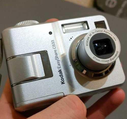 Компактный фотоаппарат Kodak easy share c533