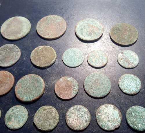 Набор старинных монет 20шт