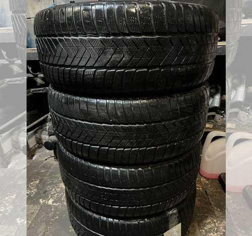 Pirelli Scorpion Winter 275/45 R20