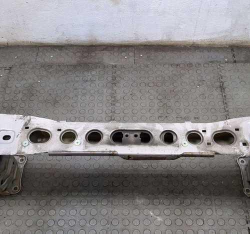 Усилитель бампера Ford Focus 3, 2012
