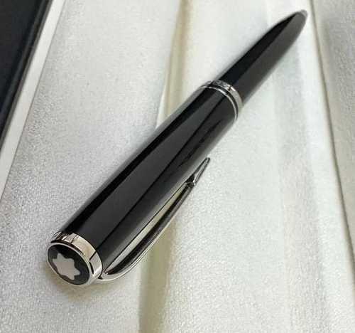 Шариковая ручка Montblanc Cruise Collection Black