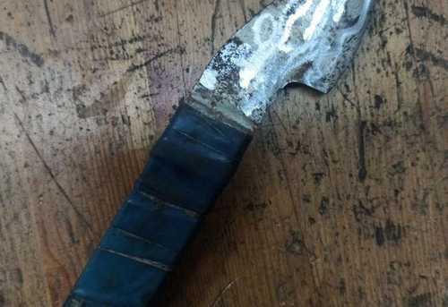 Нож охотничий для снятия шкур