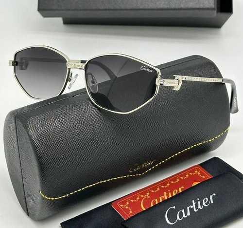 Солнцезащитные очки Cartier женские