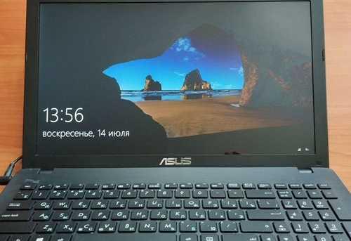 Ноутбук Asus X552E