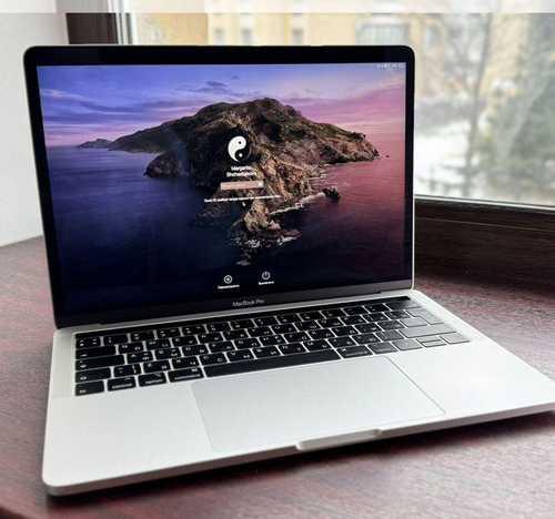 Apple macbook pro 13 2019