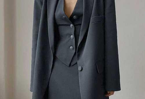 Костюм серый женский пиджак юбка жилетка