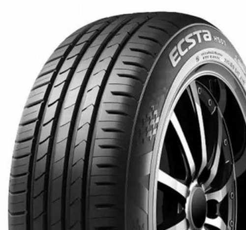 Kumho Ecsta HS51 205/55 R15 88V