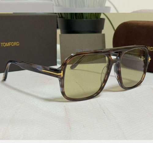 Очки Tom Ford Falconer-02 FT0884 05A