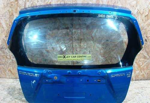 Chevrolet Spark M300 Дверь багажника со стеклом