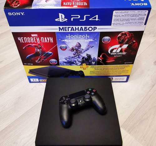 PS4 slim 1tb / прошитая / много игр / идеал