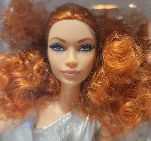 Голова Barbie looks 11