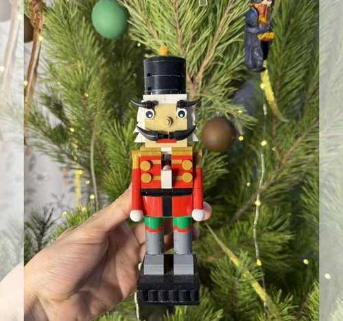 Lego Seasonal 40254 Щелкунчик
