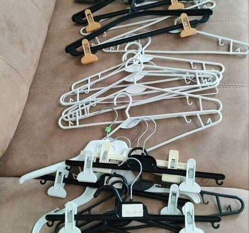 Вешалки плечики