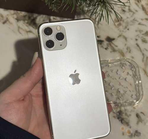 iPhone 11 Pro, 64 ГБ