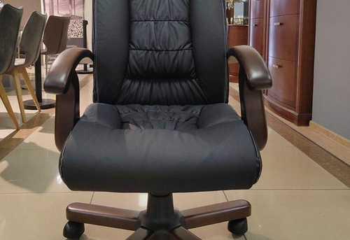 Кресло директора натуральная кожа черная