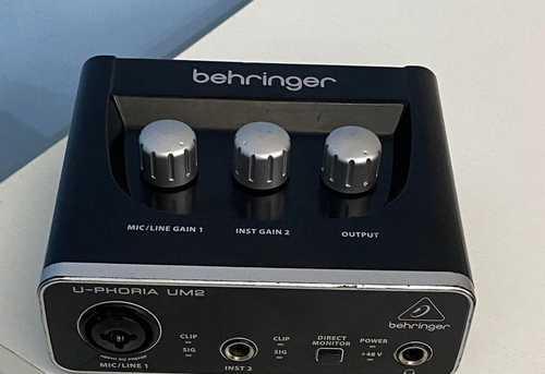 Аудиокарта behringer um-2