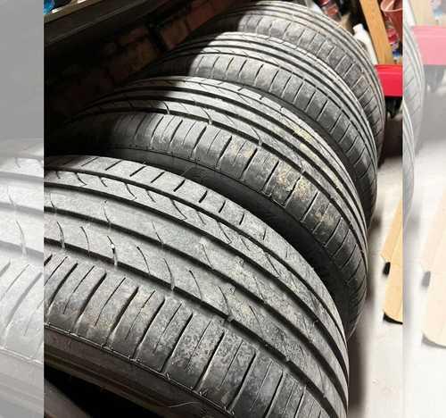 Tracmax X-Privilo TX3 225/50 R17 98Y