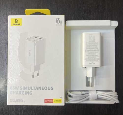 Сетевая зарядка Baseus GaN6 Pro 2C+2U(65W) Белая