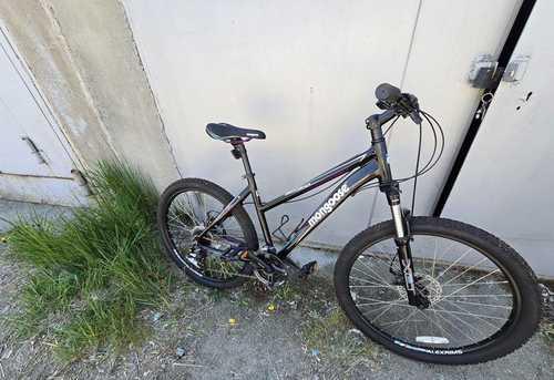 Велосипед горный взрослый Mongoose