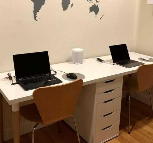 Рабочий стол IKEA