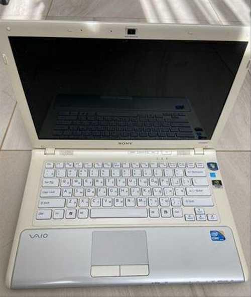 Ноутбук sony vaio PCG-61411L