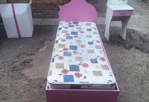 Кровать для девочки бу