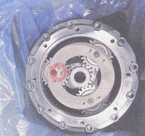 Поворотный редуктор Volvo EC460BLC 14541030