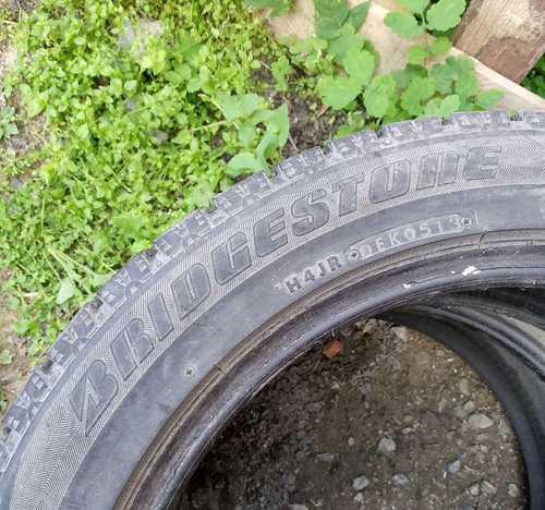 Bridgestone 613V 225/50 R17