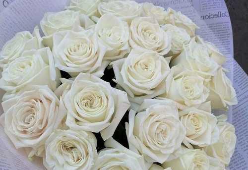 Букет из нежных белых роз, санкт-петерург