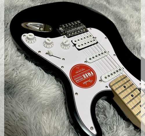 Fender Stratocaster Электрогитара HSS