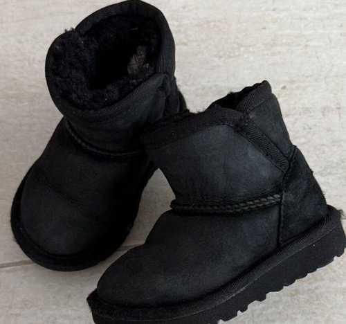 Ugg угги детские 23,5