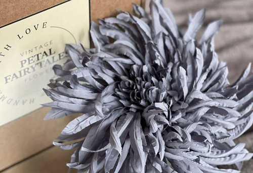 Брошь цветок из ткани хризантема 26см