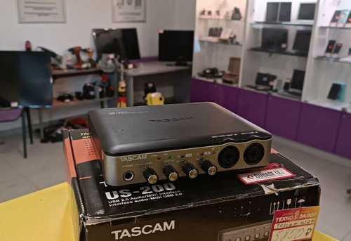 Аудио интерфейс tascam US-200